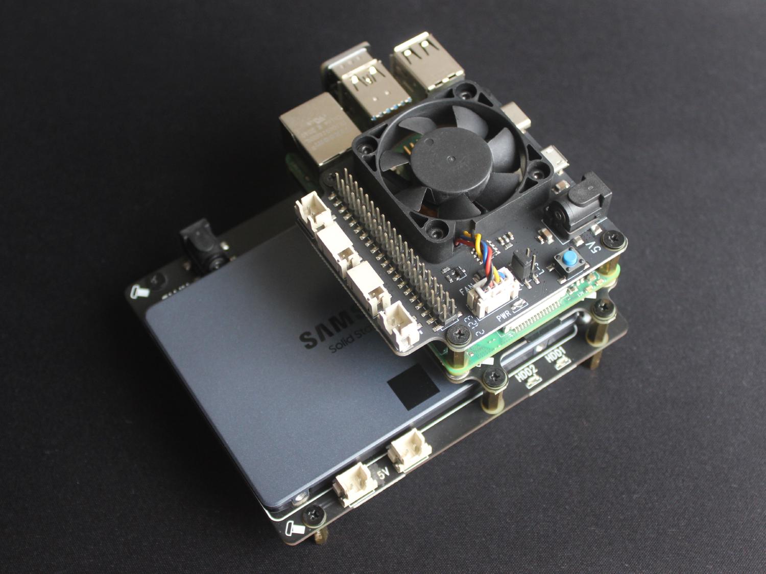 Private Cloud on a Raspberry Pi: Hardware · hjr265.me